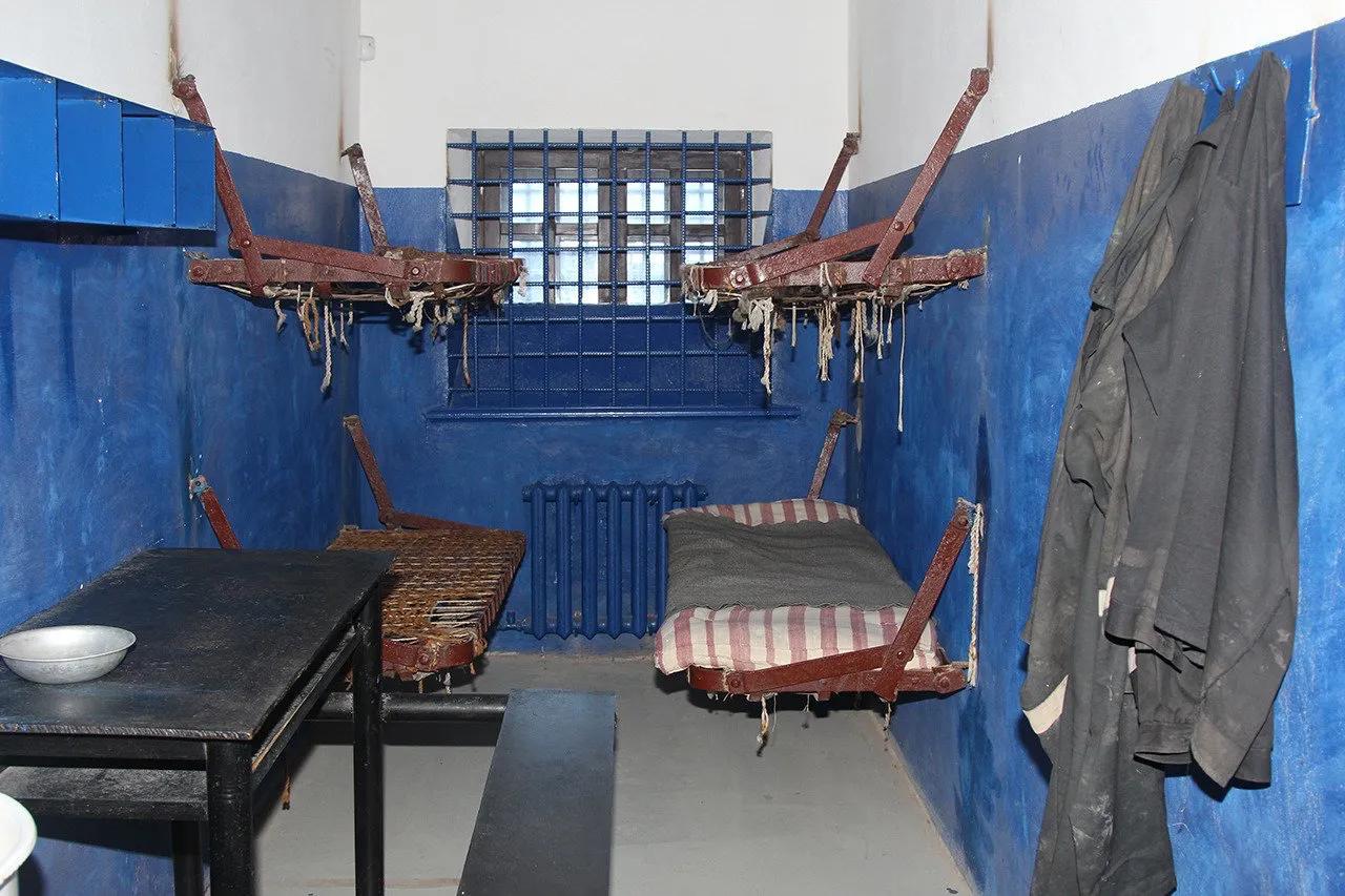 Seven of the cruelest prisons in the world - iMedia