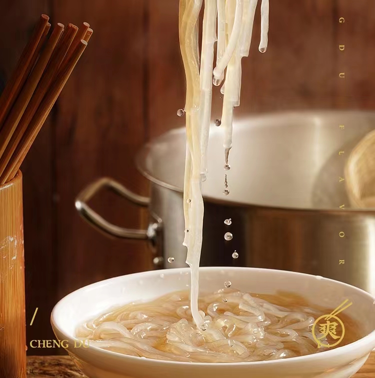 Hot and sour noodles are catching up with snail noodles, digging deep ...