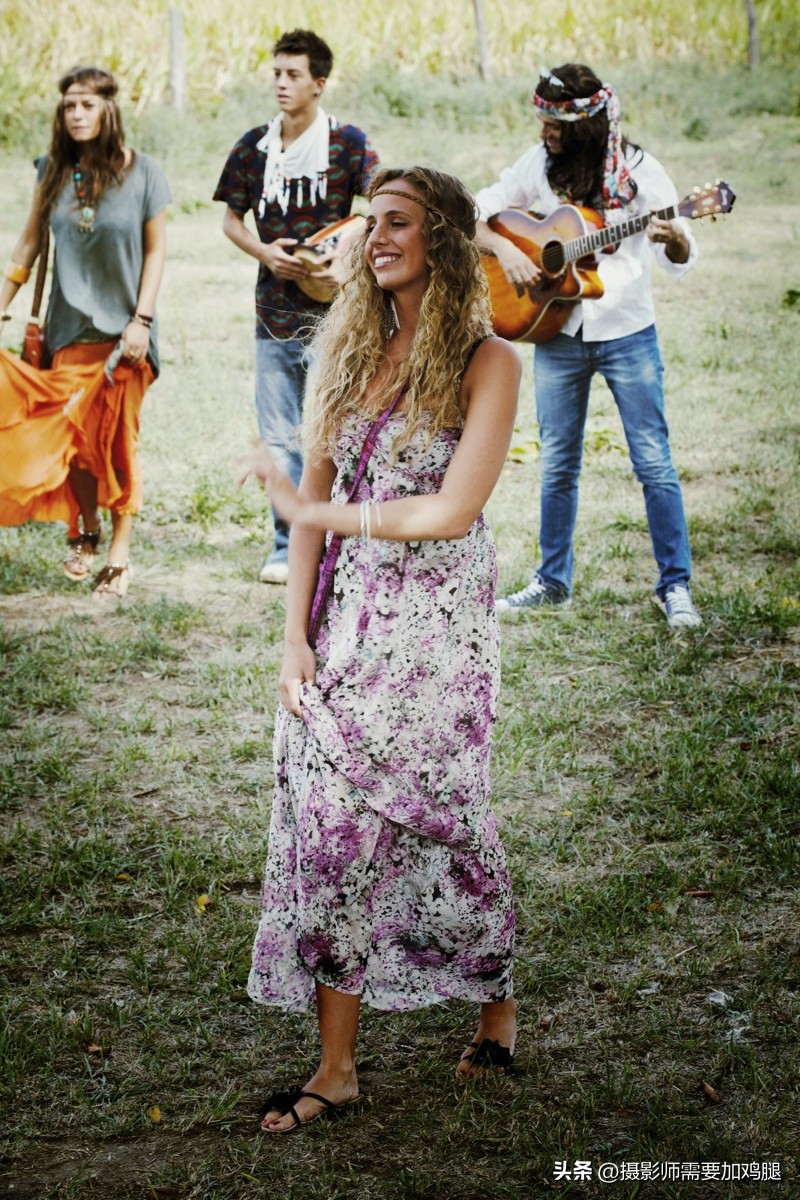 Relive the crazy years! Looking Back at 70s Fashion: A Decade of Style ...