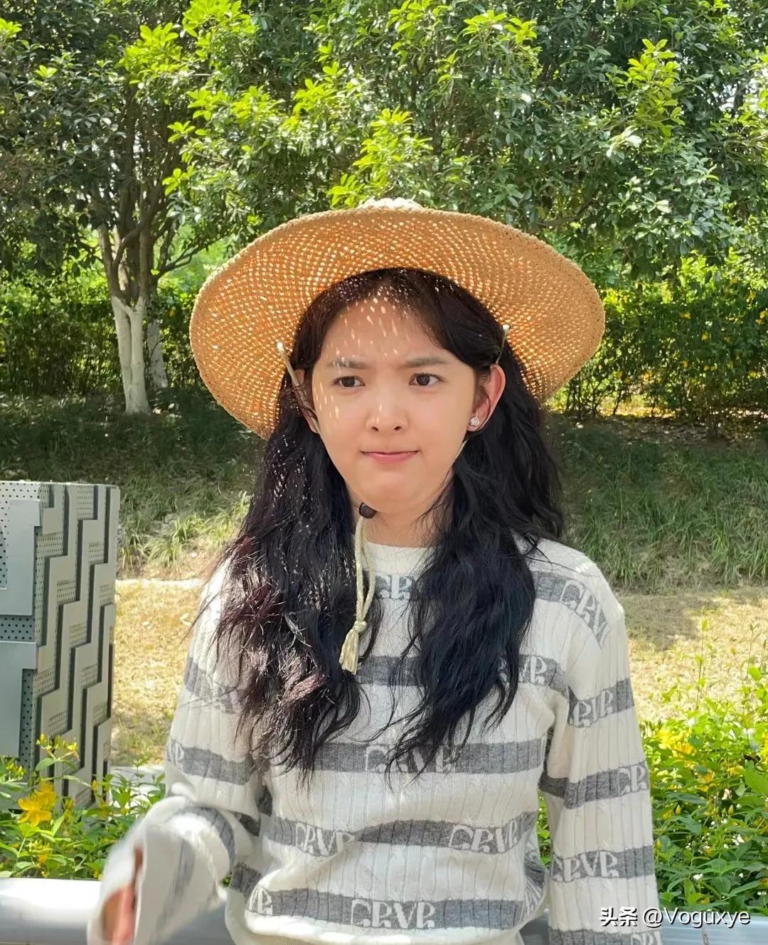 Zhang Ruonan - iNEWS