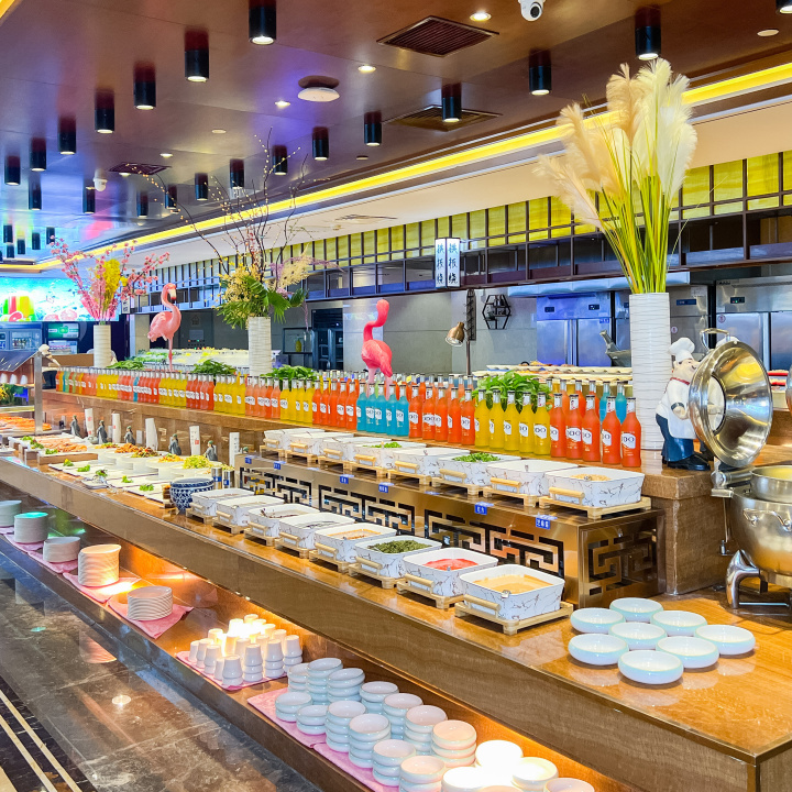 Soak in fruit hot springs, eat self-service hot pot, and enjoy warm ...