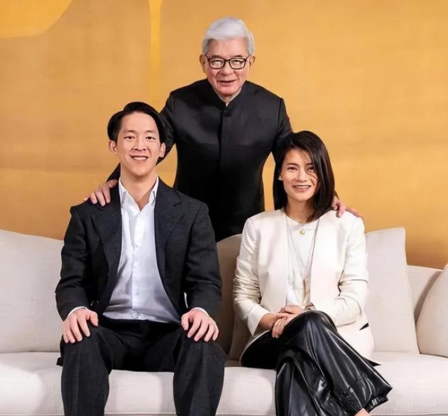 sweet family! Zhu Lingling's daughter-in-law is still beautiful after ...