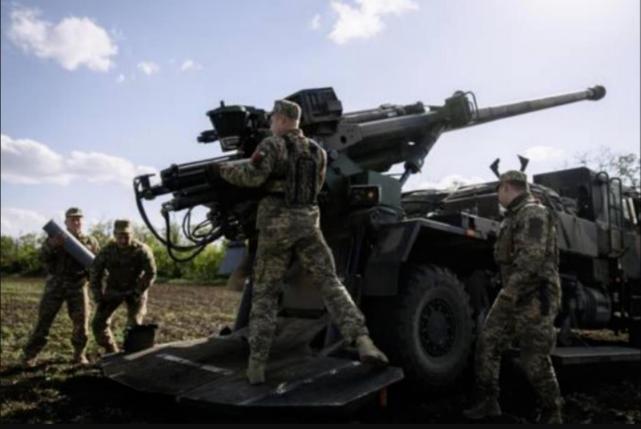 The Caesar cannon arrives, fully automatic firing, air-explosive ...