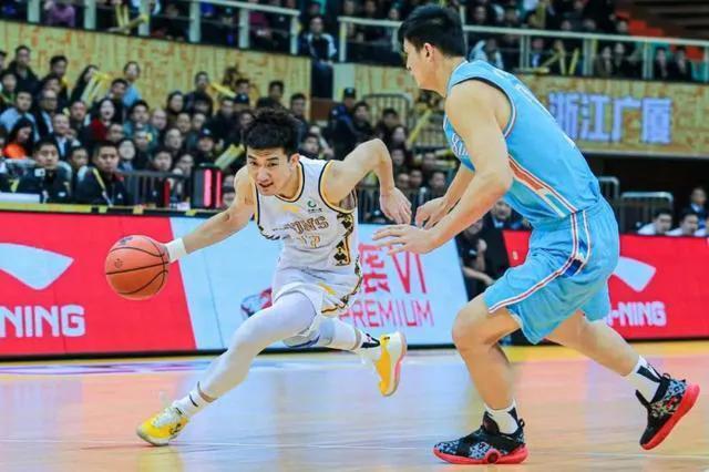 Hu Jinqiu's assist, Sun Minghui's three-pointer! An arrow pierces the ...