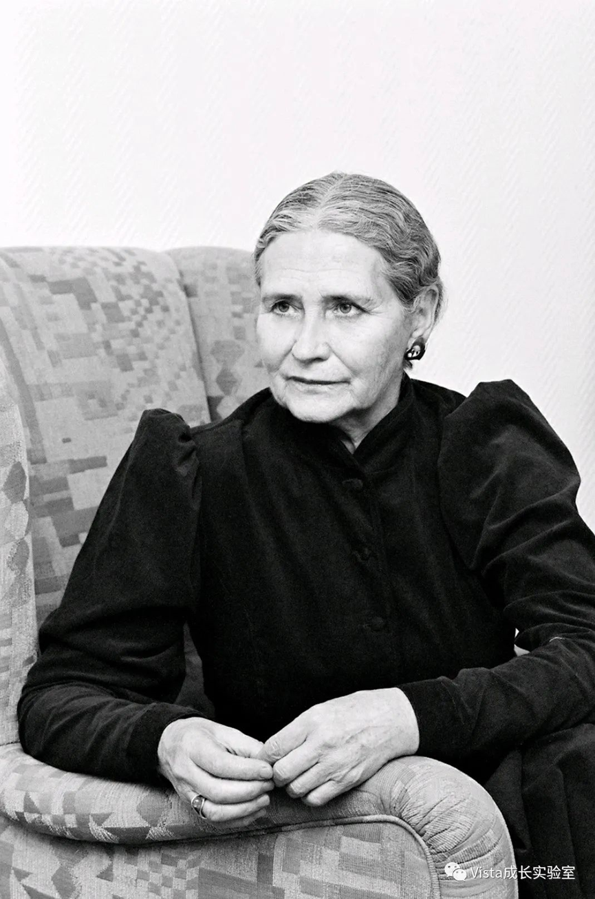 "Financial Street Telecom Nobel Prize Album" Du Meng: In 2022, the text ...