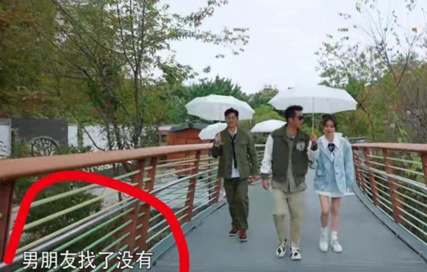 Regardless of the scandal and controversy, Bailu generously celebrated Zhang Linghe's birthday ...