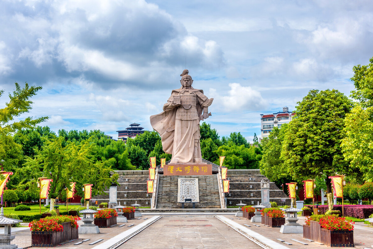 The battle must be won and the attack must be taken by Han Xin's six ...