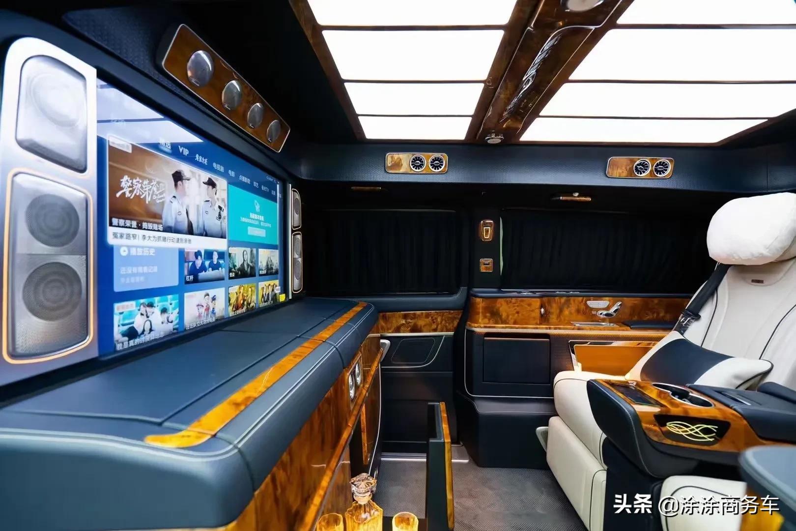 Mercedes-Benz authorized the high-roofed star screen Shengdian private ...
