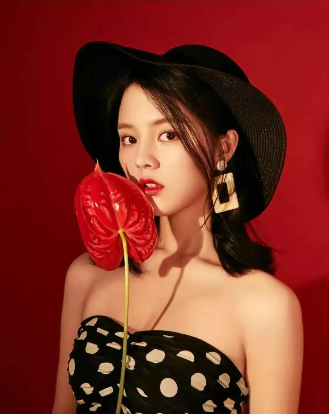 Gao Yufei is beautiful - iNEWS