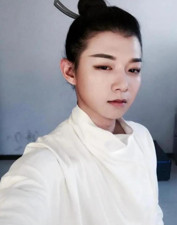 Huo Zun announced his relationship, his new girlfriend is Pan Yueming's ...