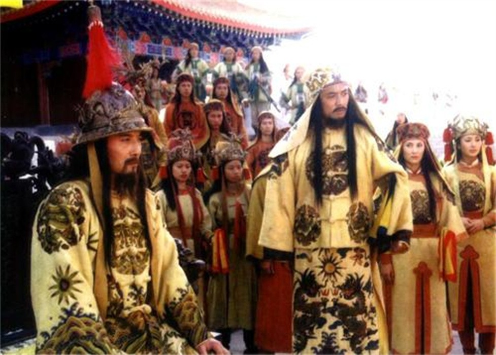Is it true that Hong Xiuquan has a group of wives and concubines, and ...