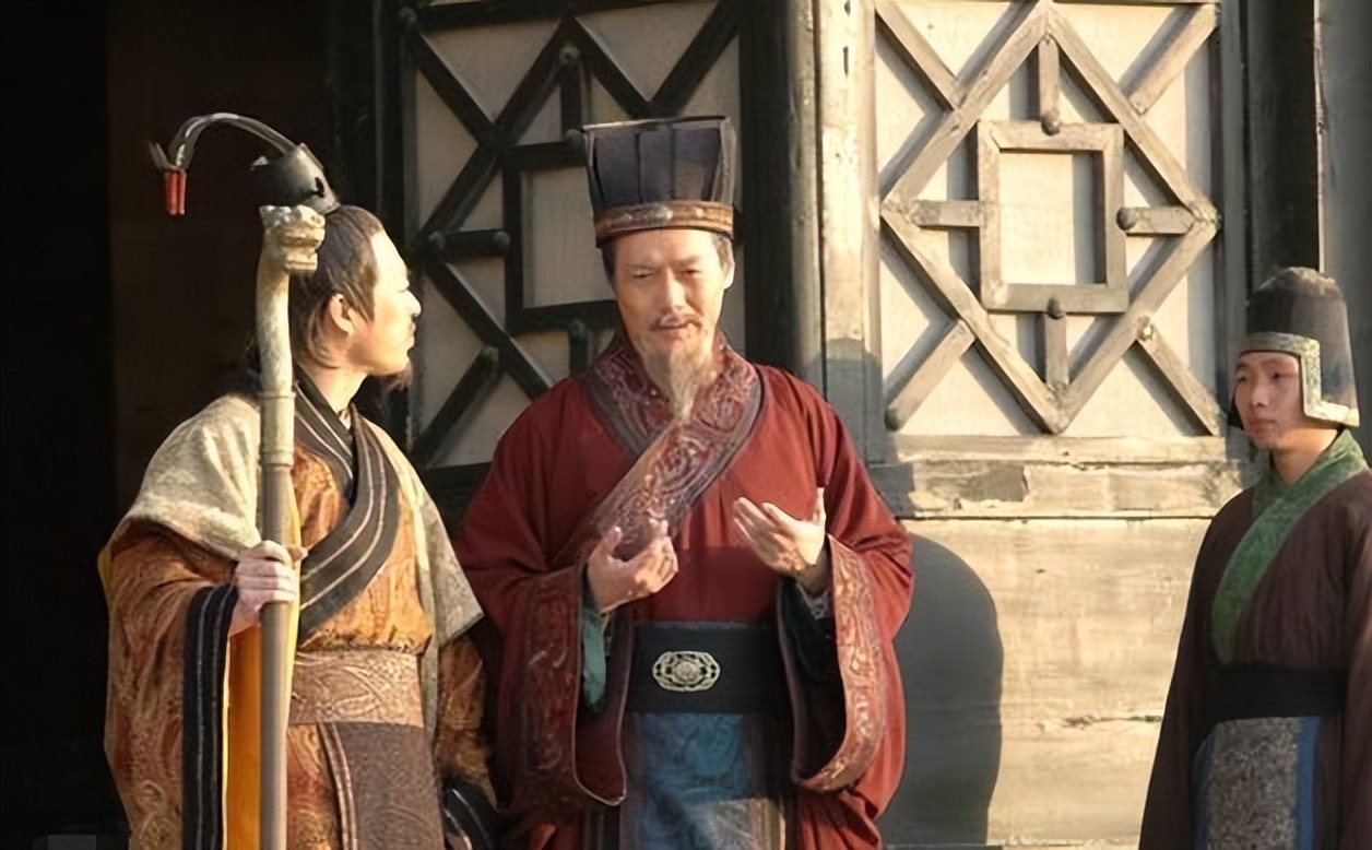 After Chen Ping and Zhou Bo eradicated Lu's relatives, why did they ...