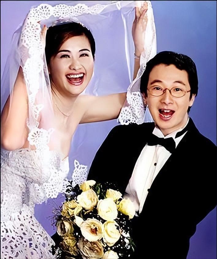 Famous host Wu Xiaoli: Married to a husband who is 25 years older, what is the status quo of ...