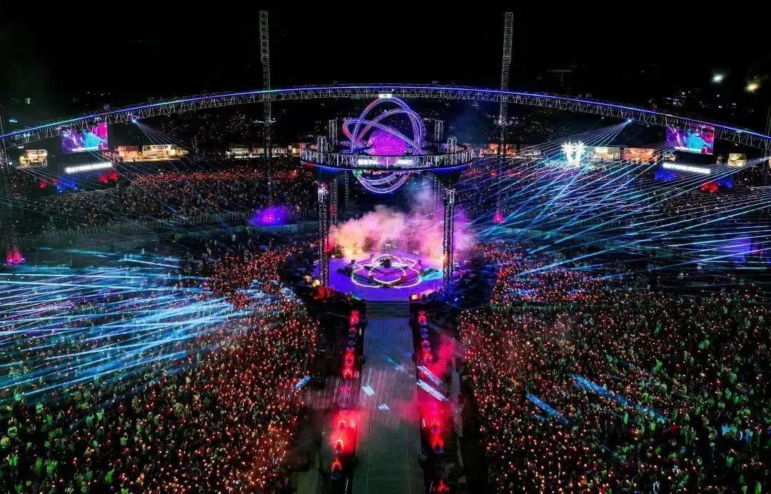 A ticket is hard to find! Chengdu concerts get together, "following the ...