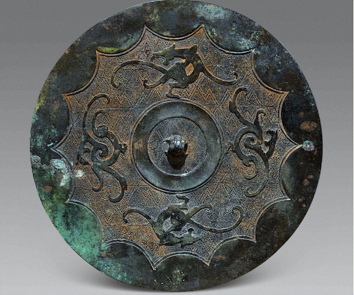 Analysis on the Design and Evolution of Dragon Patterns on Bronze Wares ...