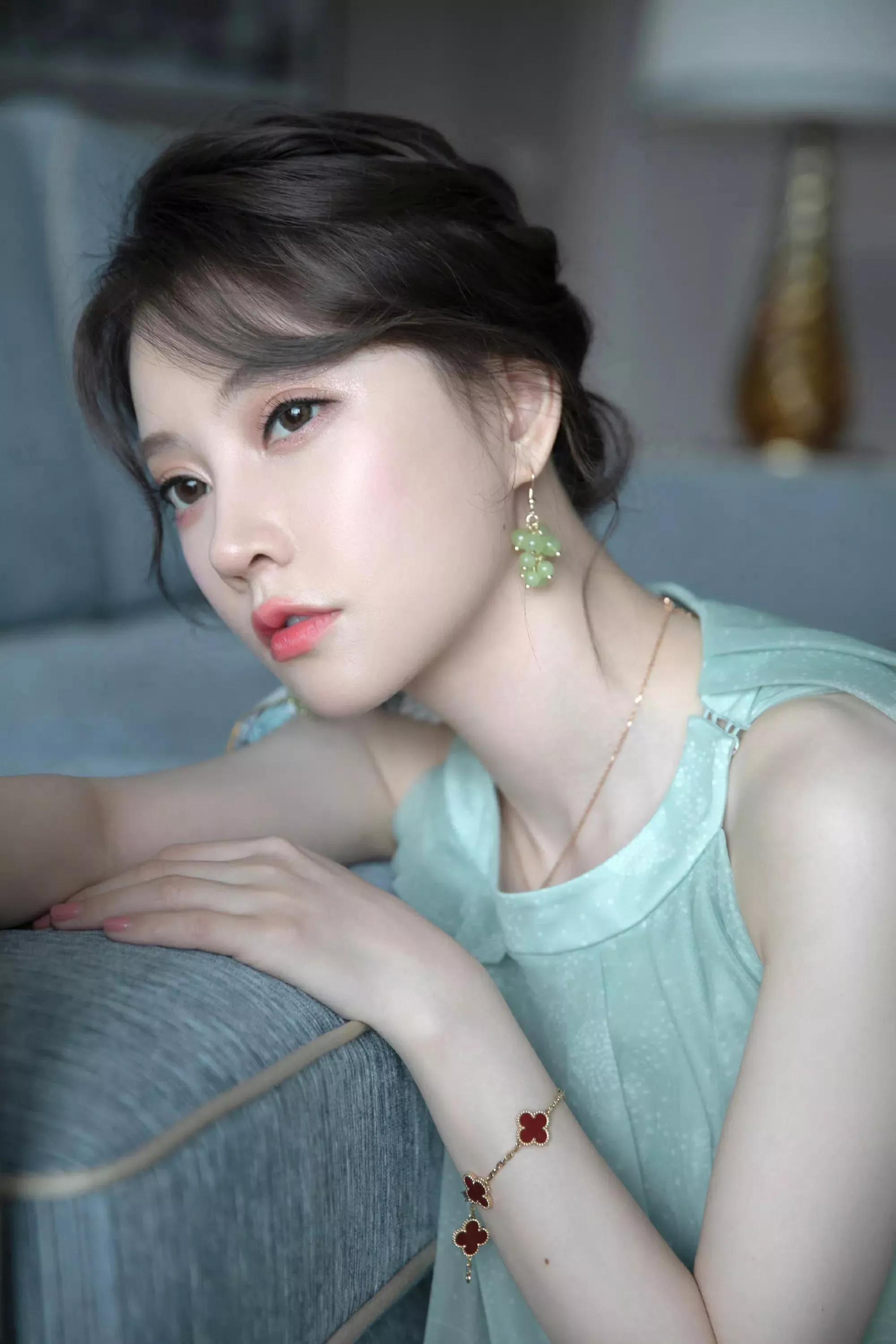 Feng Timo, Appreciation of Meitu Series - iNEWS