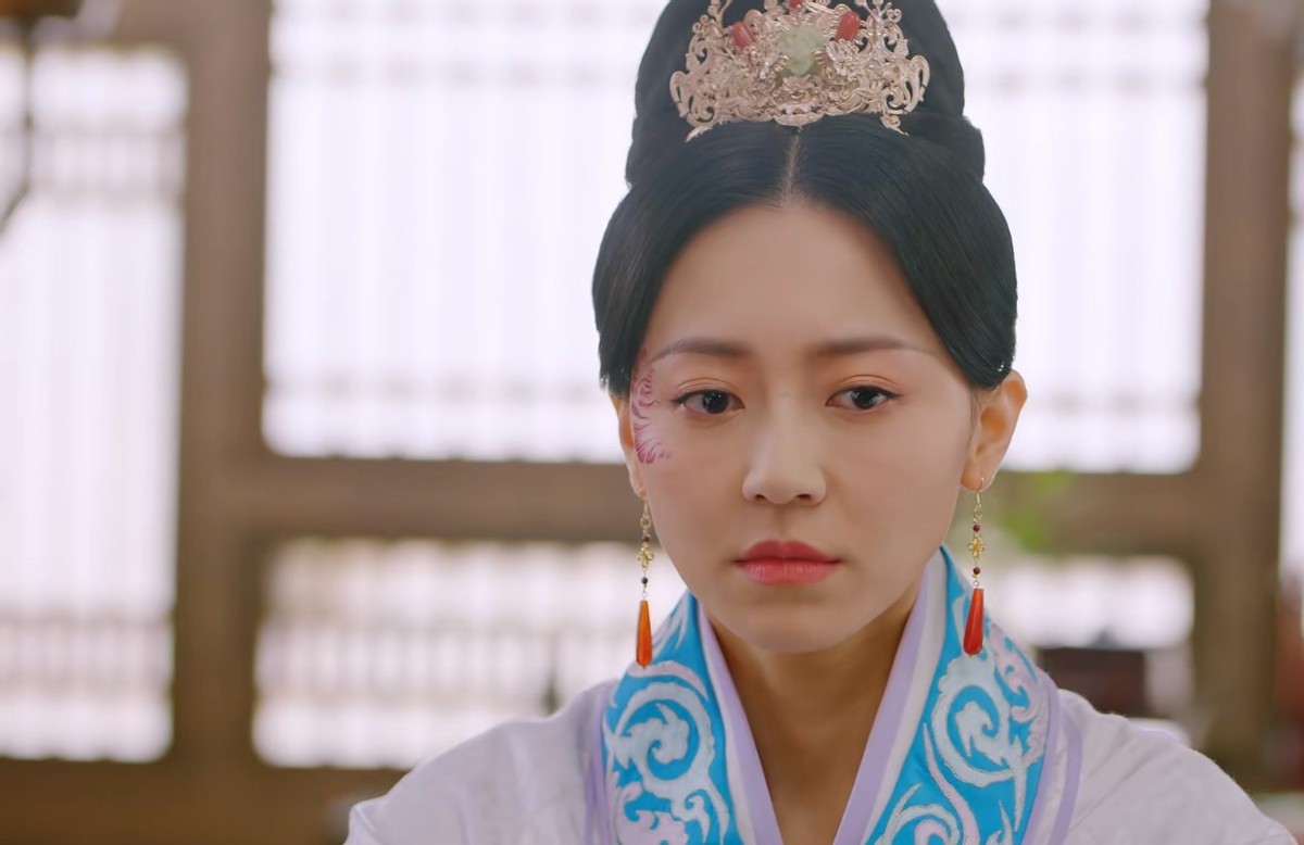 Started the broadcast and won the soaring list championship, "Qi Chou ...