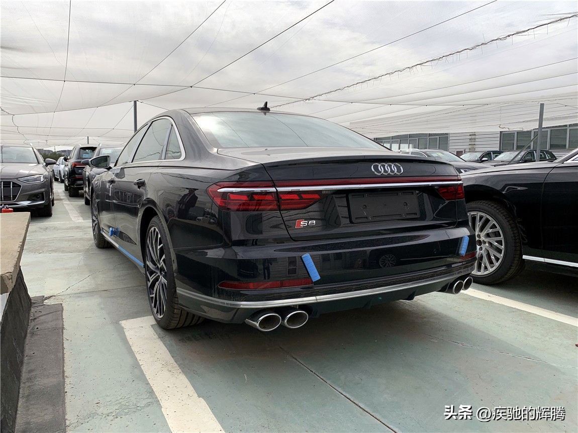 2022 Audi S8L 4.0TFSI: It's an Audi A8L sedan with four tailpipes - iNEWS