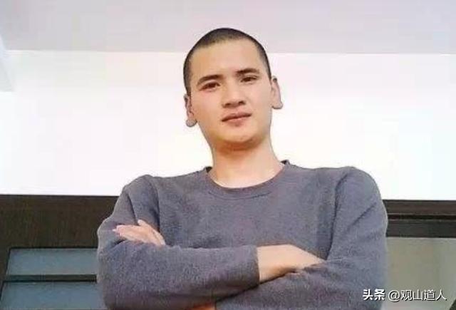 "The Most Handsome Monk" Shi Mingxin: At the age of 29, he resigned ...