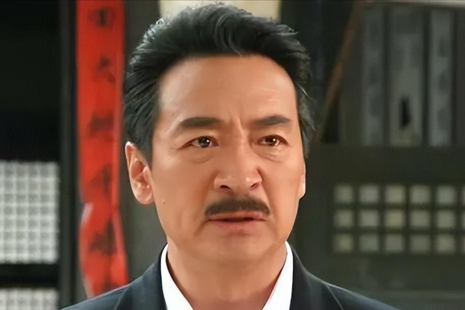 Kou Zhenhai: married Li Ting, who was 21 years younger, and had a son ...