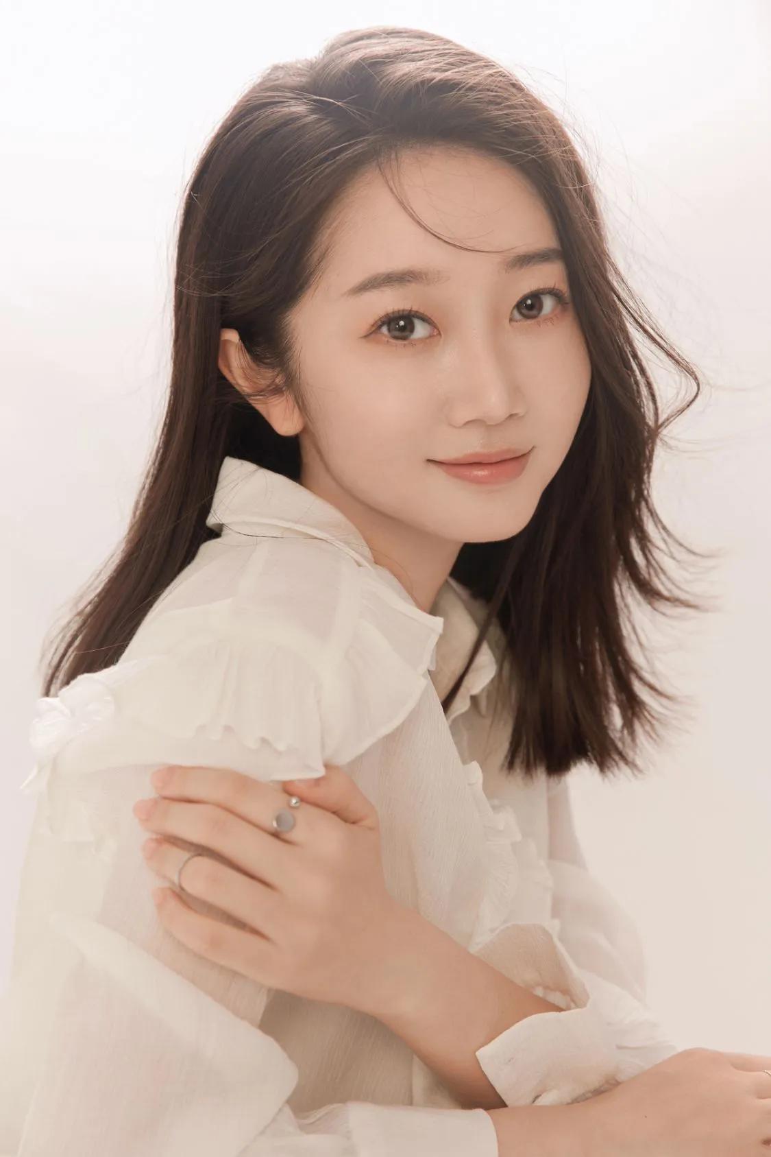 Comedy actress Chen Jianan, naughty and cute, feels like first love - iMedia