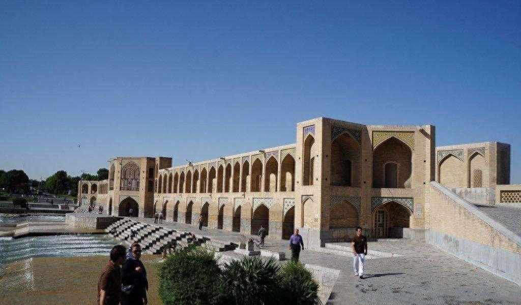 The Ghaznavid dynasty was in decline and was surrounded by crises. How ...