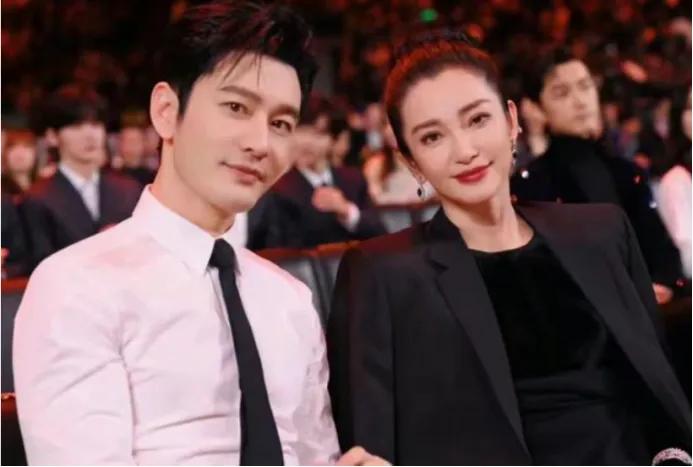 He was in love with Zhao Wei Qin Lan, better than Li Bingbing, fell for Li Feier, married Yang ...