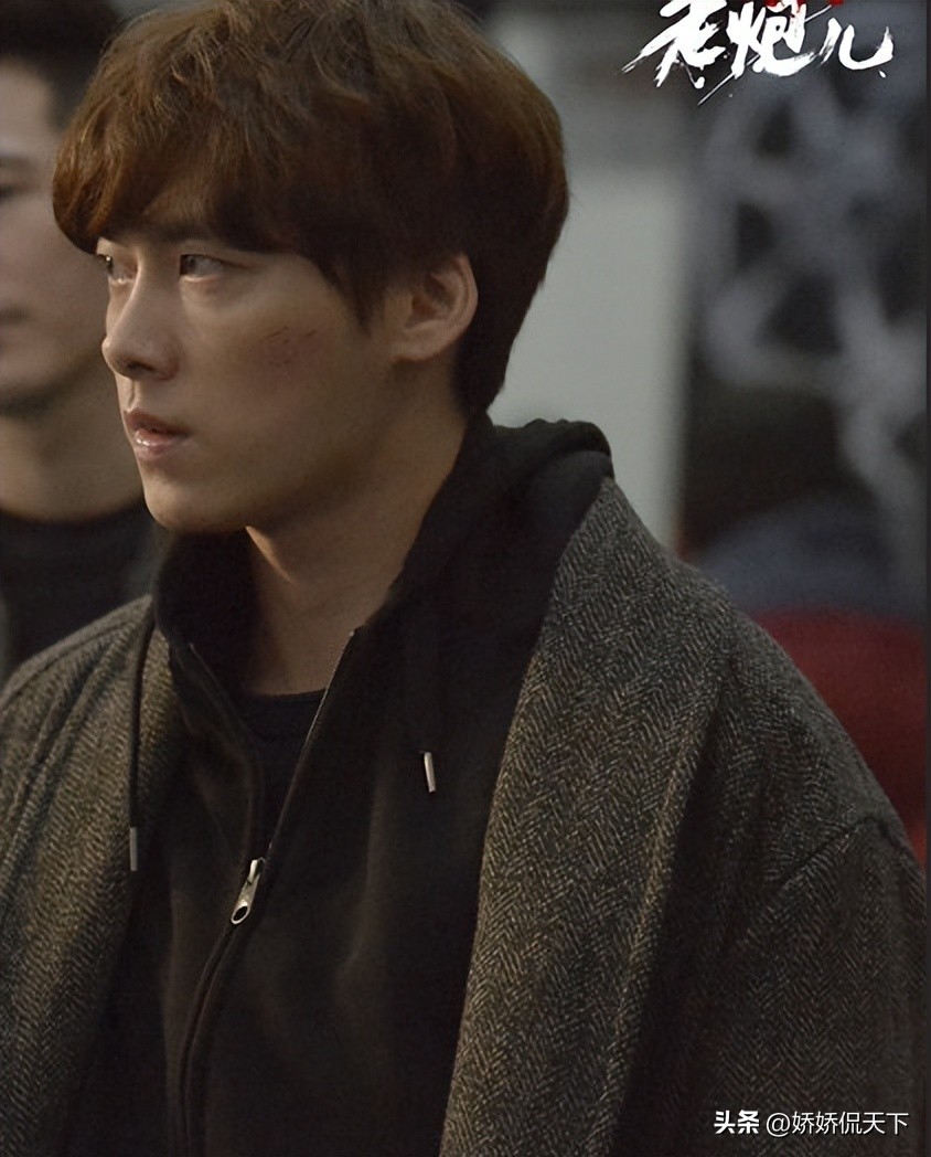 Embarrassing acting skills but relying on appearance to become popular ...