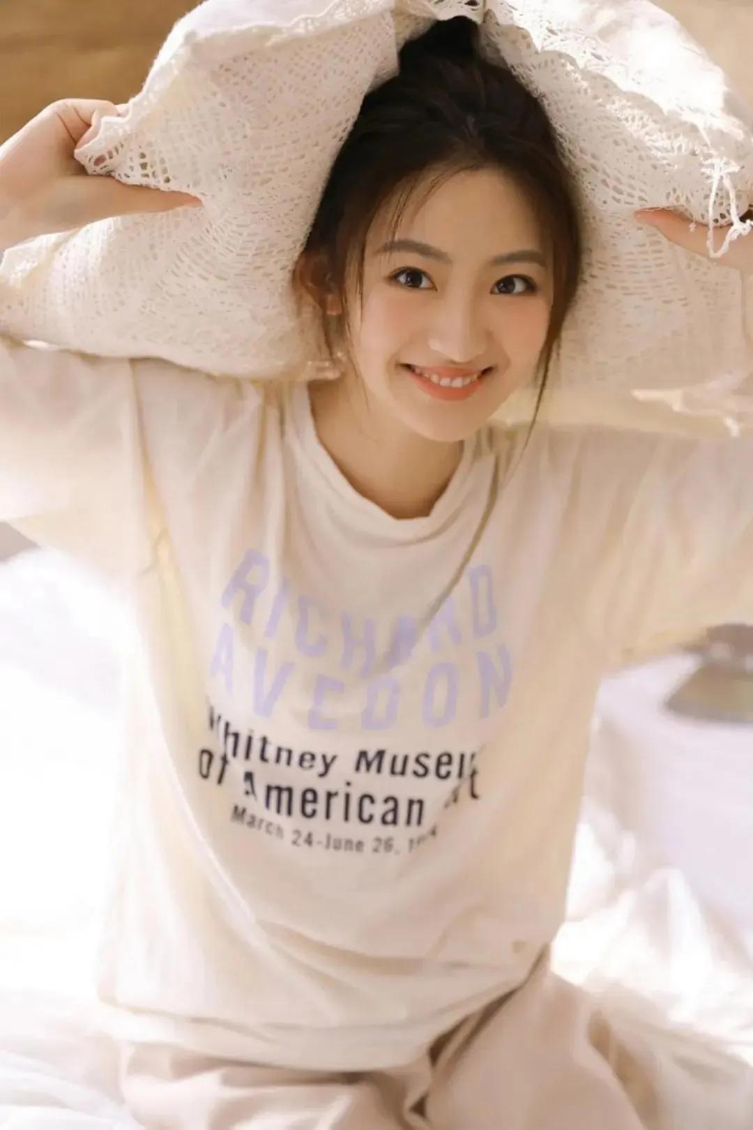 The new version of "Sword" Zhao Ling'er became popular before it was ...