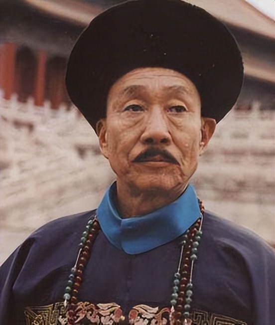 Why did Cixi treat Rong Lu so well, and why did Rong Lu's grandson ...