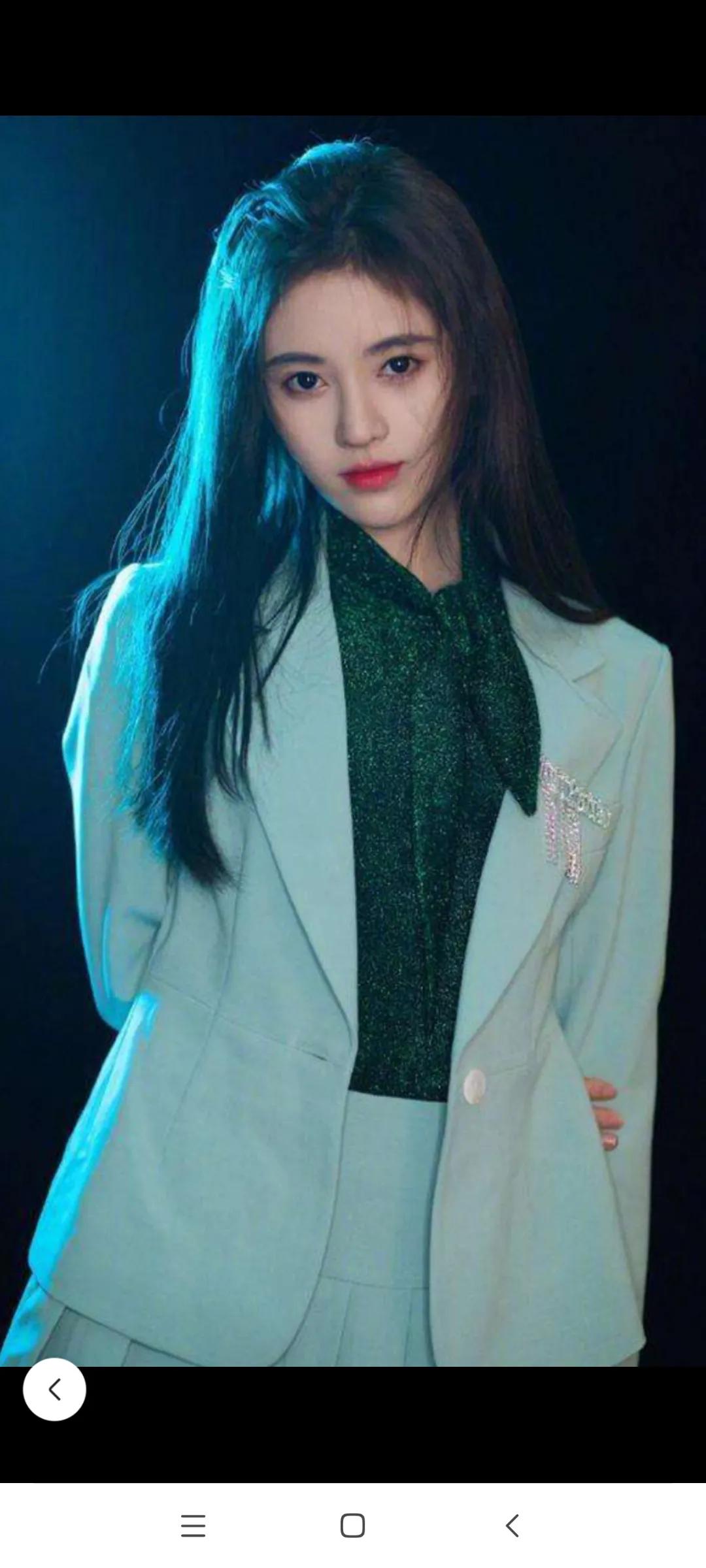 Lu Yuxiao, Ju Jingyi, the new generation of flowers, who do you like more? - iNEWS
