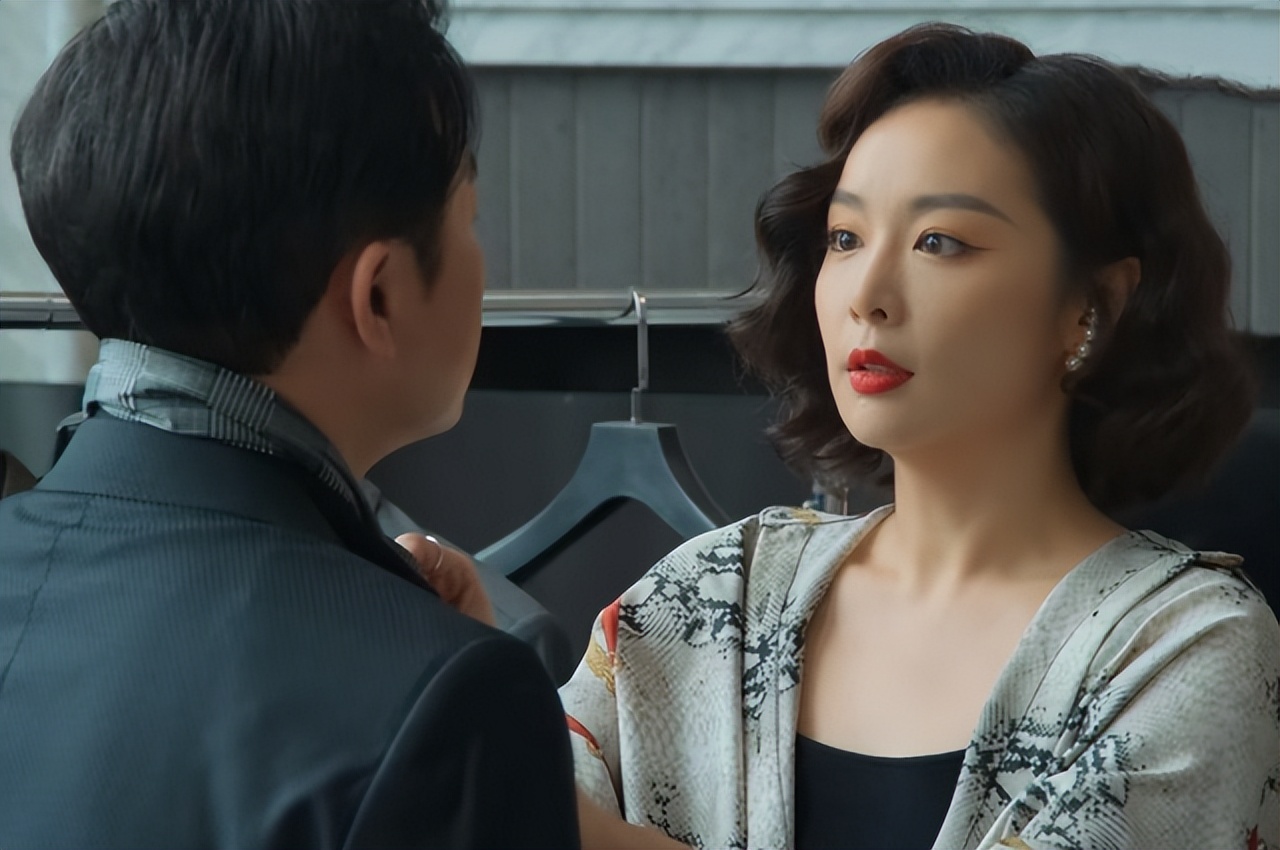 After seeing these "sister-in-laws", who is still chasing Bai Youshou ...