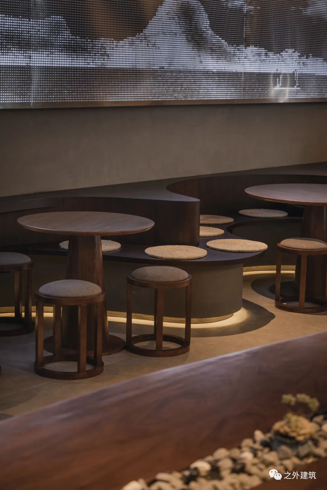 Fanjia Jinshajiao Bistro (Huaihai Road), Shanghai - iNEWS