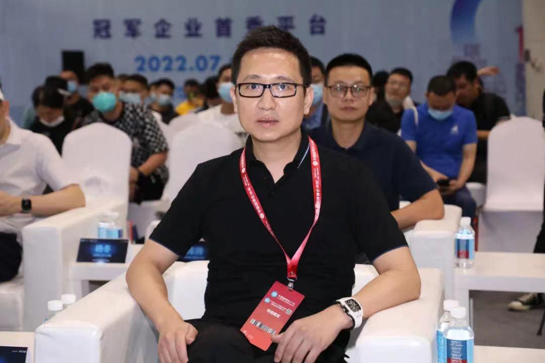 "Zhou Zhong Column" chats about several development paths for ...