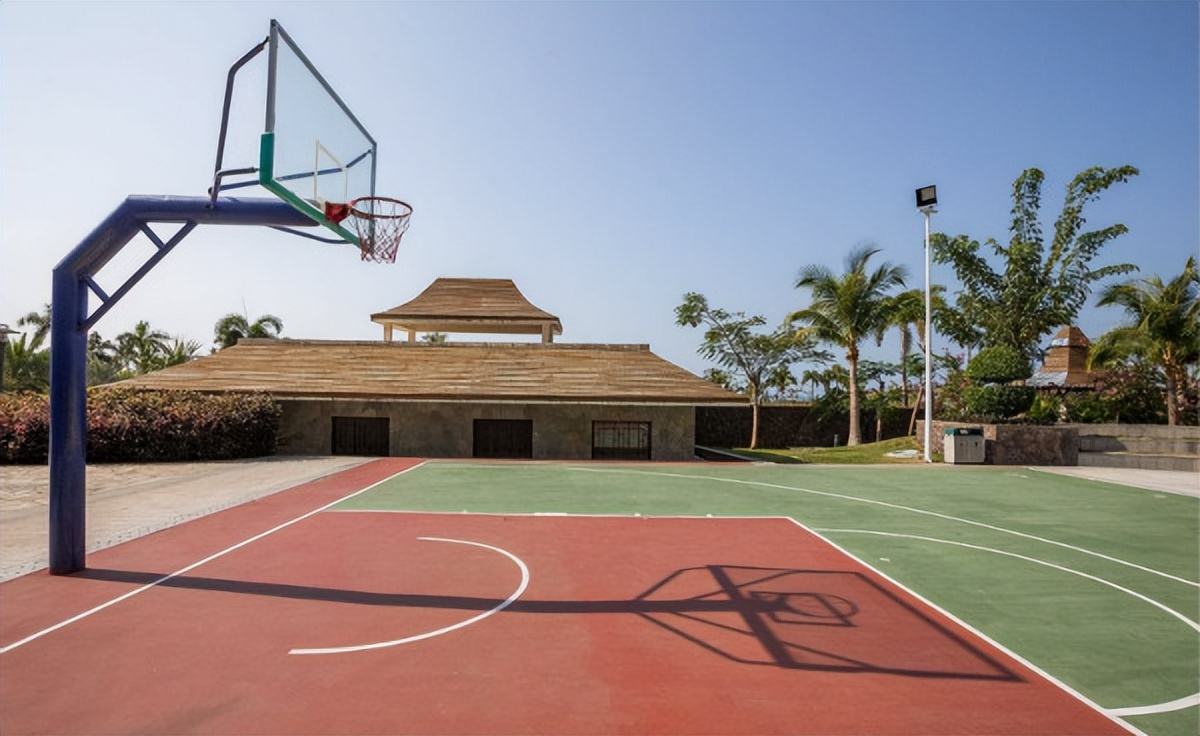 Construction and maintenance of ground engineering for plastic tennis ...