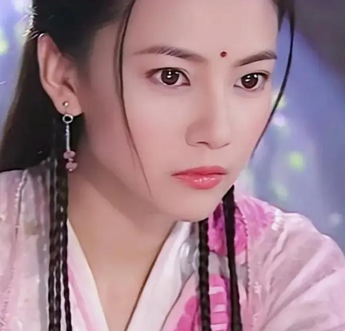 The Legend of Etienne: Zhao Min gave birth to three sons, Zhou Zhiruo gave birth to four, and ...