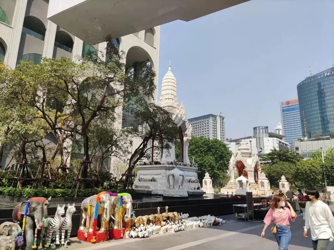 China-Laos high-speed rail, all the way to the south--Thailand-1 Entry ...