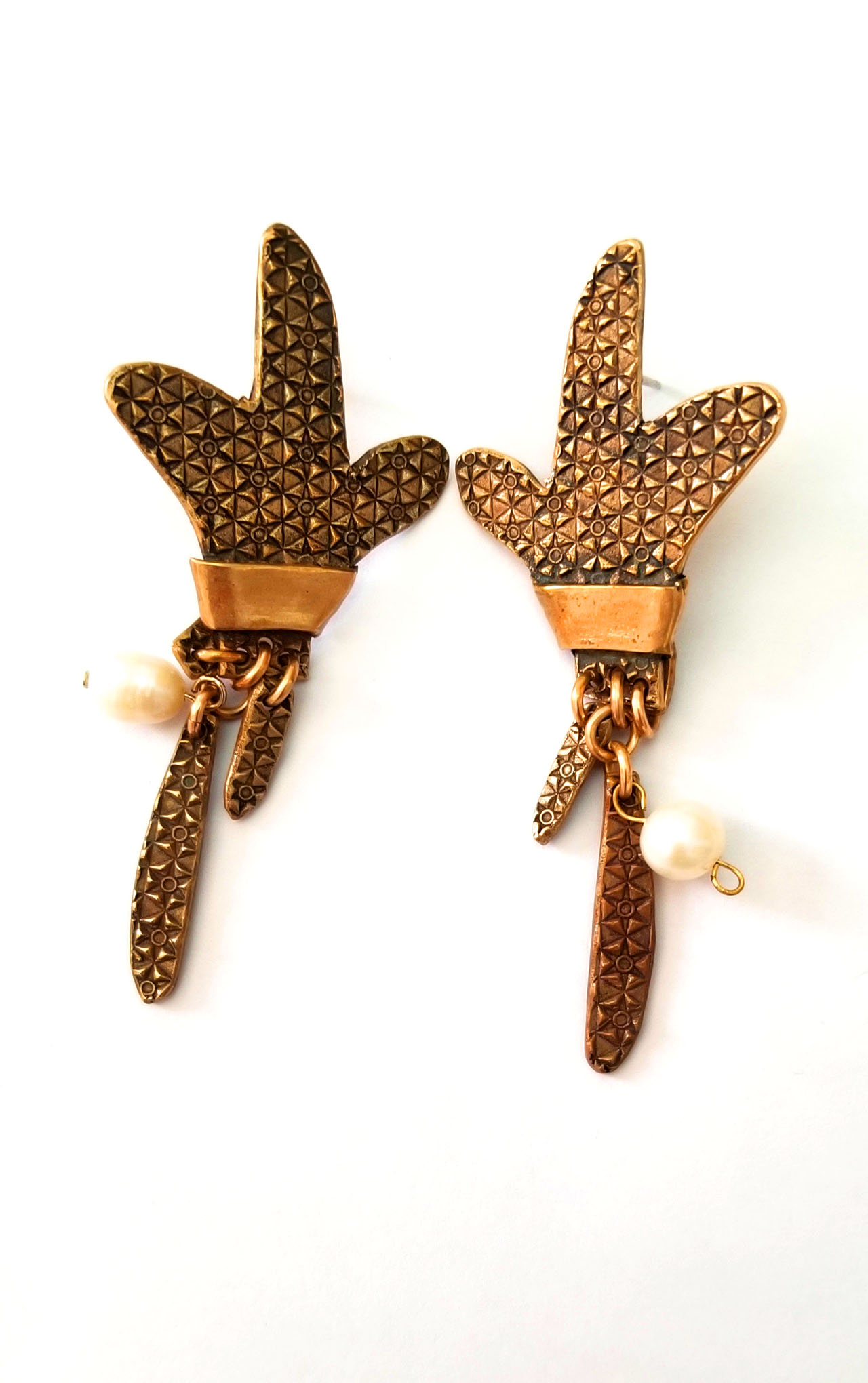 rich texture jewelry - iNEWS