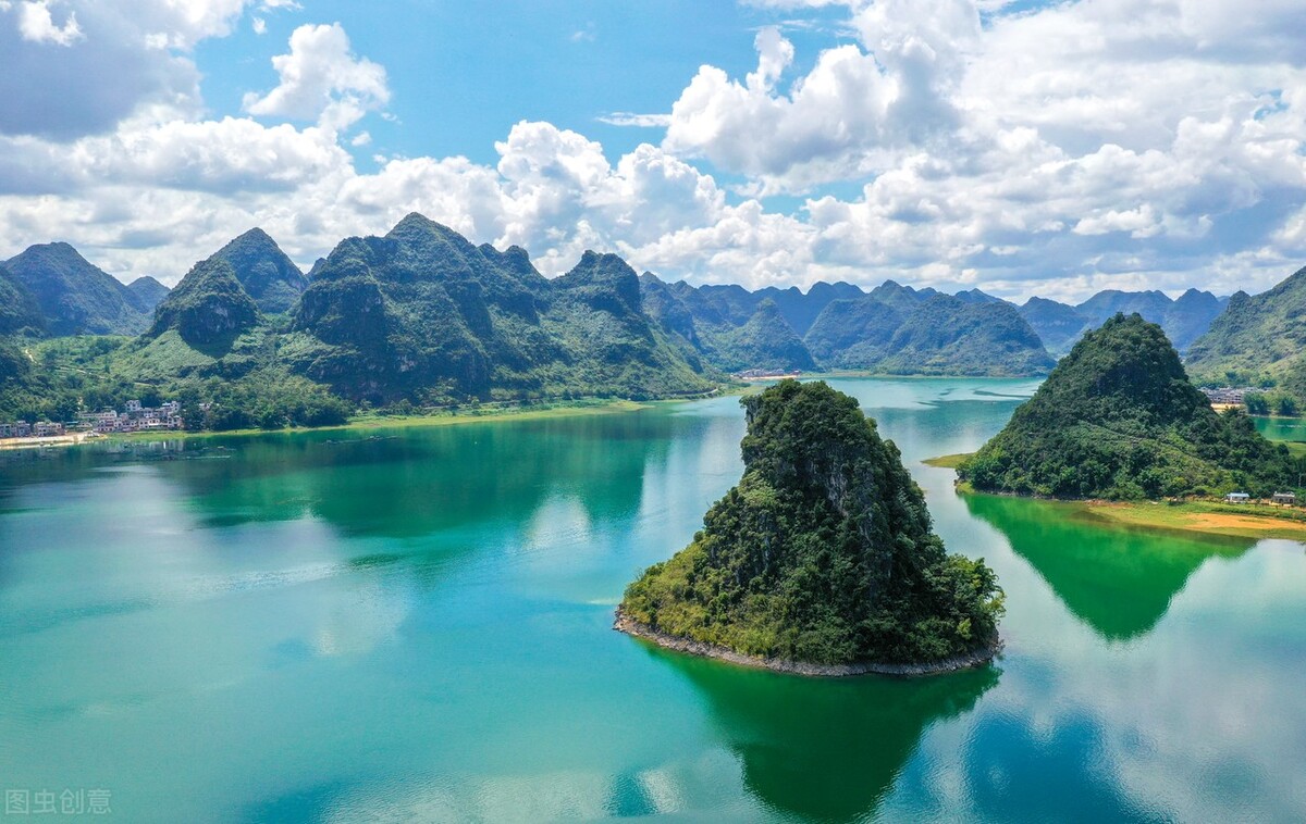 Tao Te Ching: Those who know others are wise, those who know themselves are clear - iNEWS