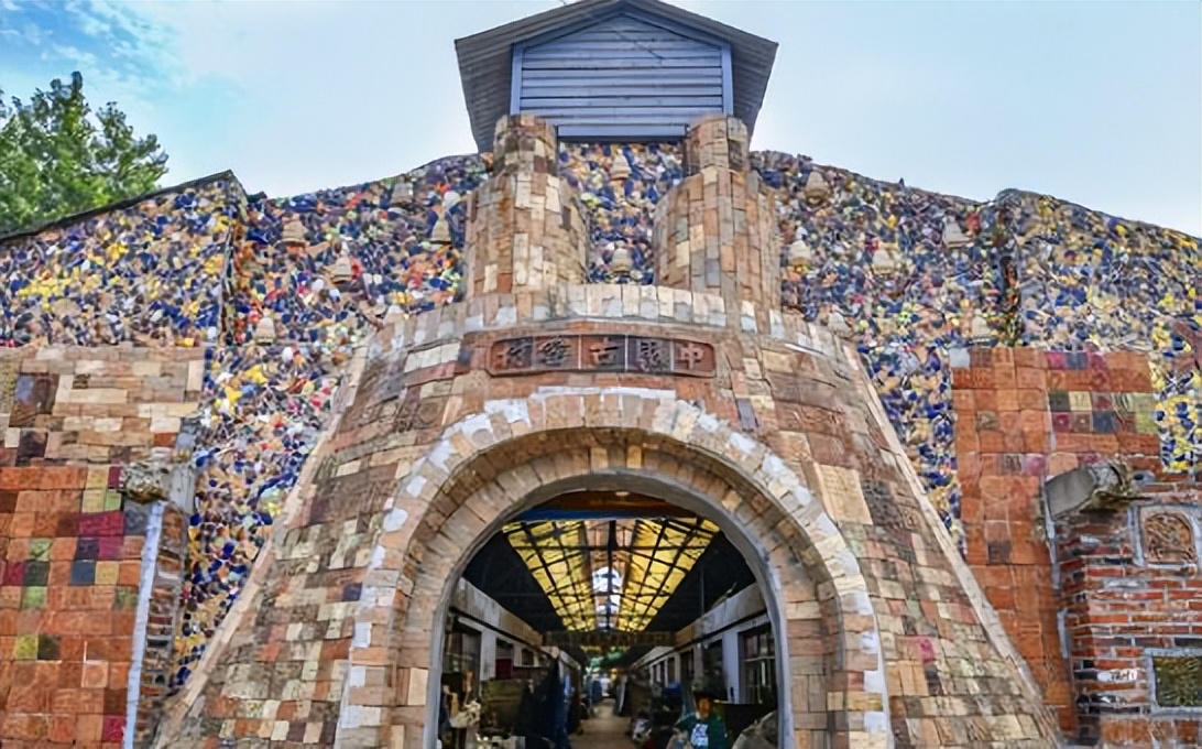 Yanshen Ancient Town is modern and poetic meets futuristic life, the ...