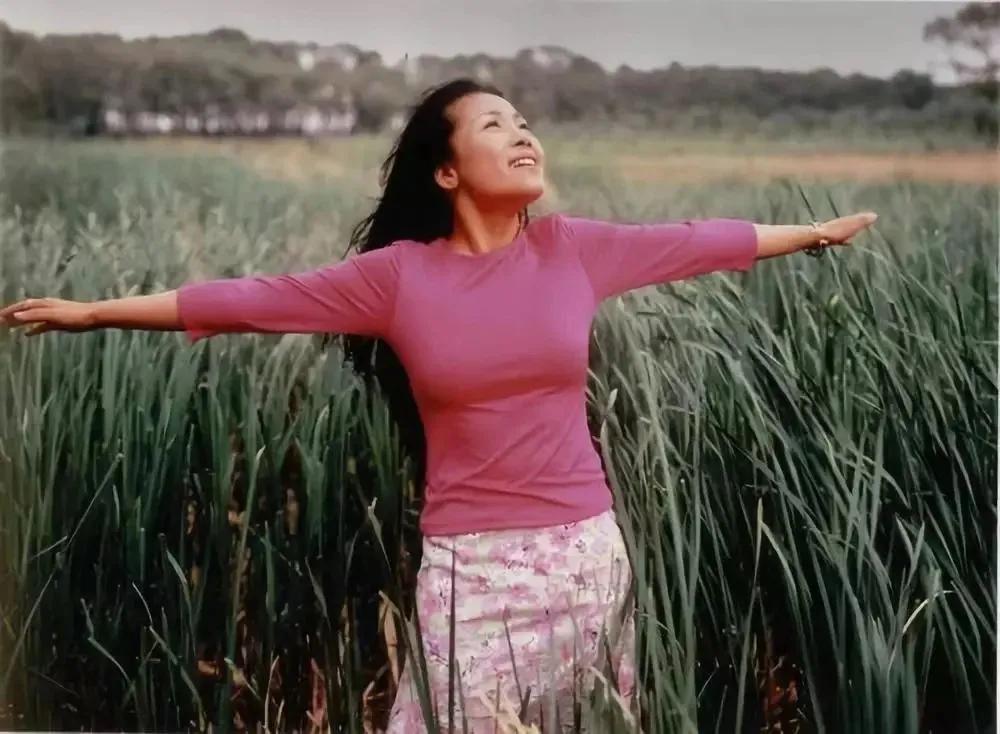 Singer Tian Zhen: After all, I still suffered from "temper tantrum" - iNEWS