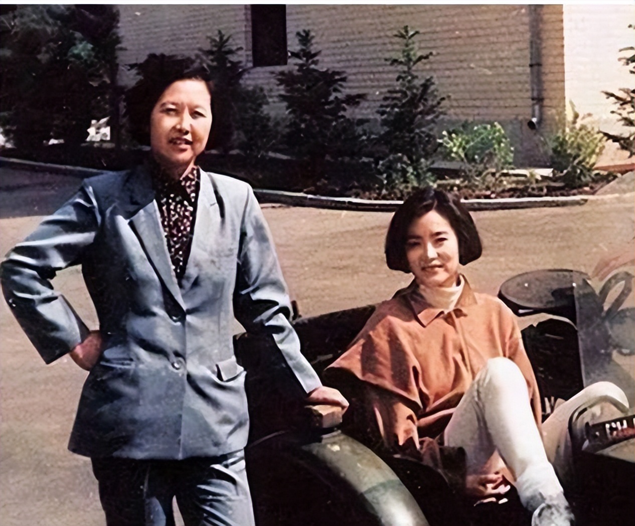 The rural teacher suddenly learned that Brigitte Lin and herself are ...