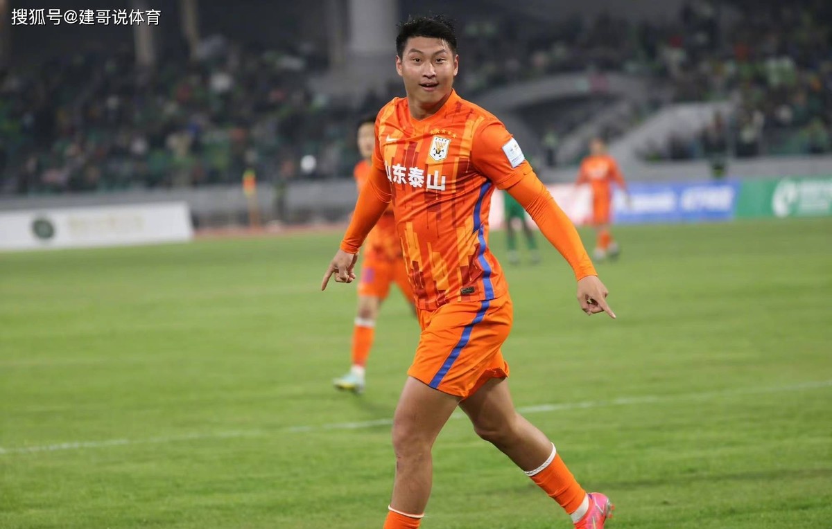 It's finally here! Guo Tianyu made his Thai Premier League debut, coming on as a substitute in ...