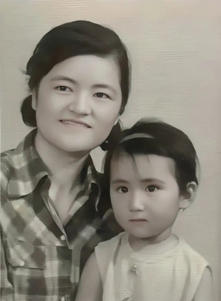 "Tsinghua Talented Girl" Li Yinuo: Graduated with a Ph.D. at the age of ...