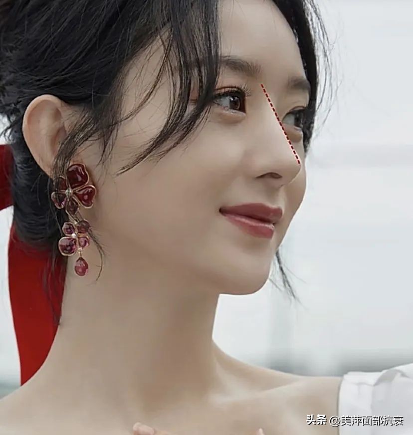 Taking stock of the 4 beautiful noses among female stars in the ...