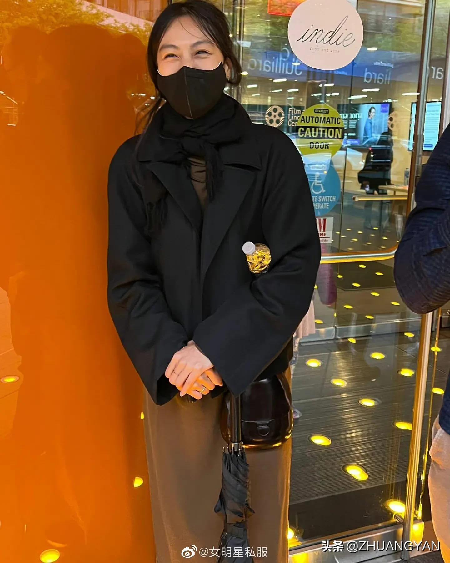 Jin Minxi recently saw the exposure of the exhibition photos, full of ...