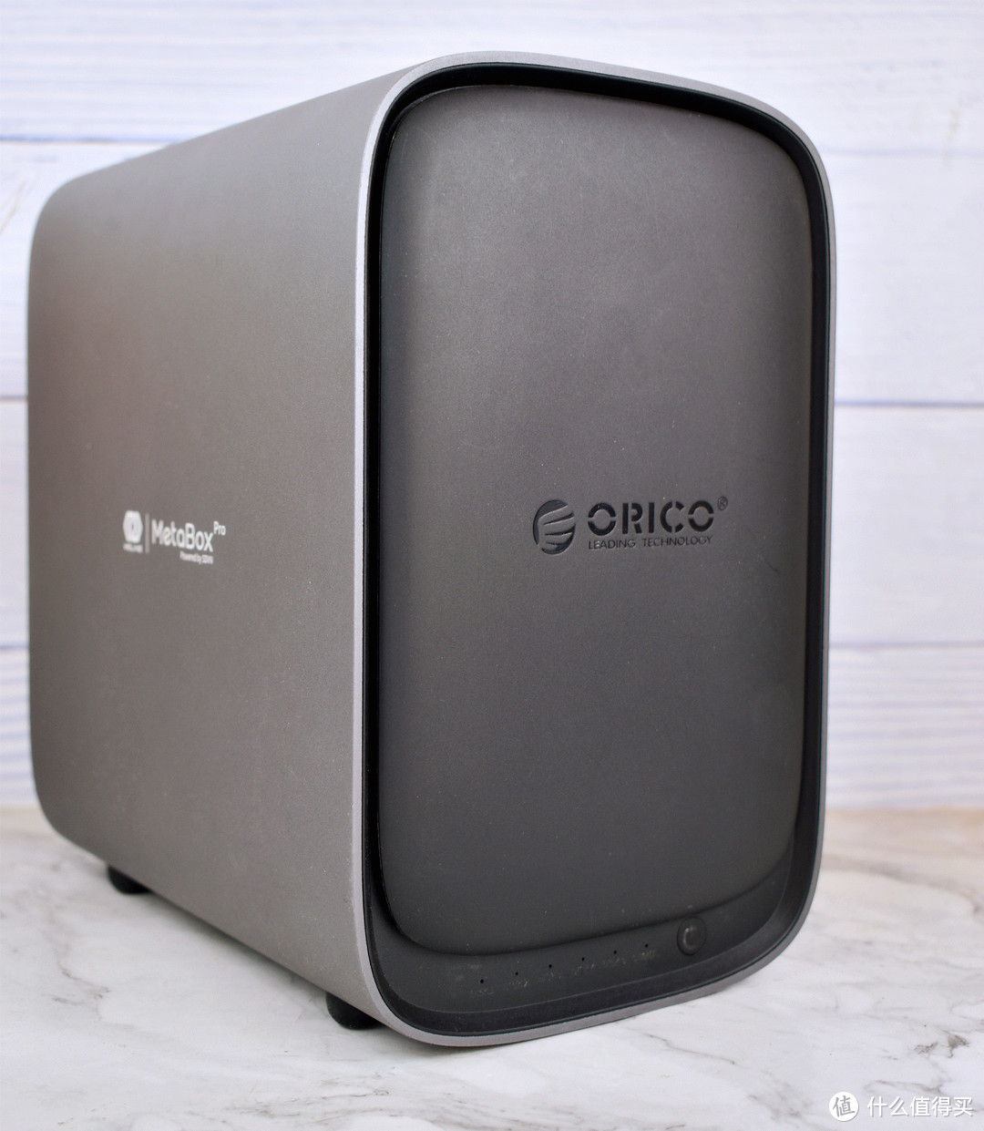 If you want to solve storage anxiety, try this small home NAS cannon: ORICO HS500+Toshiba N300 ...