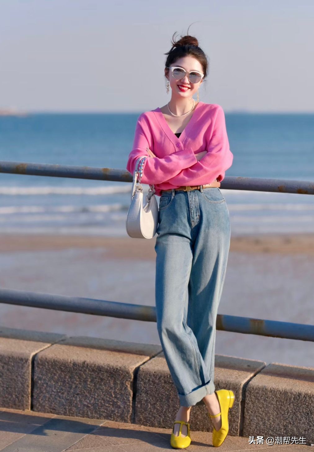 A woman with real taste, don't play "missing lower body" when dressing ...