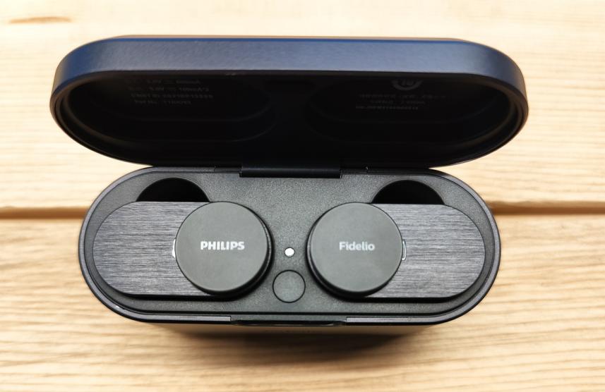 In the name of music, it is worthy of the flagship - the sound quality ...