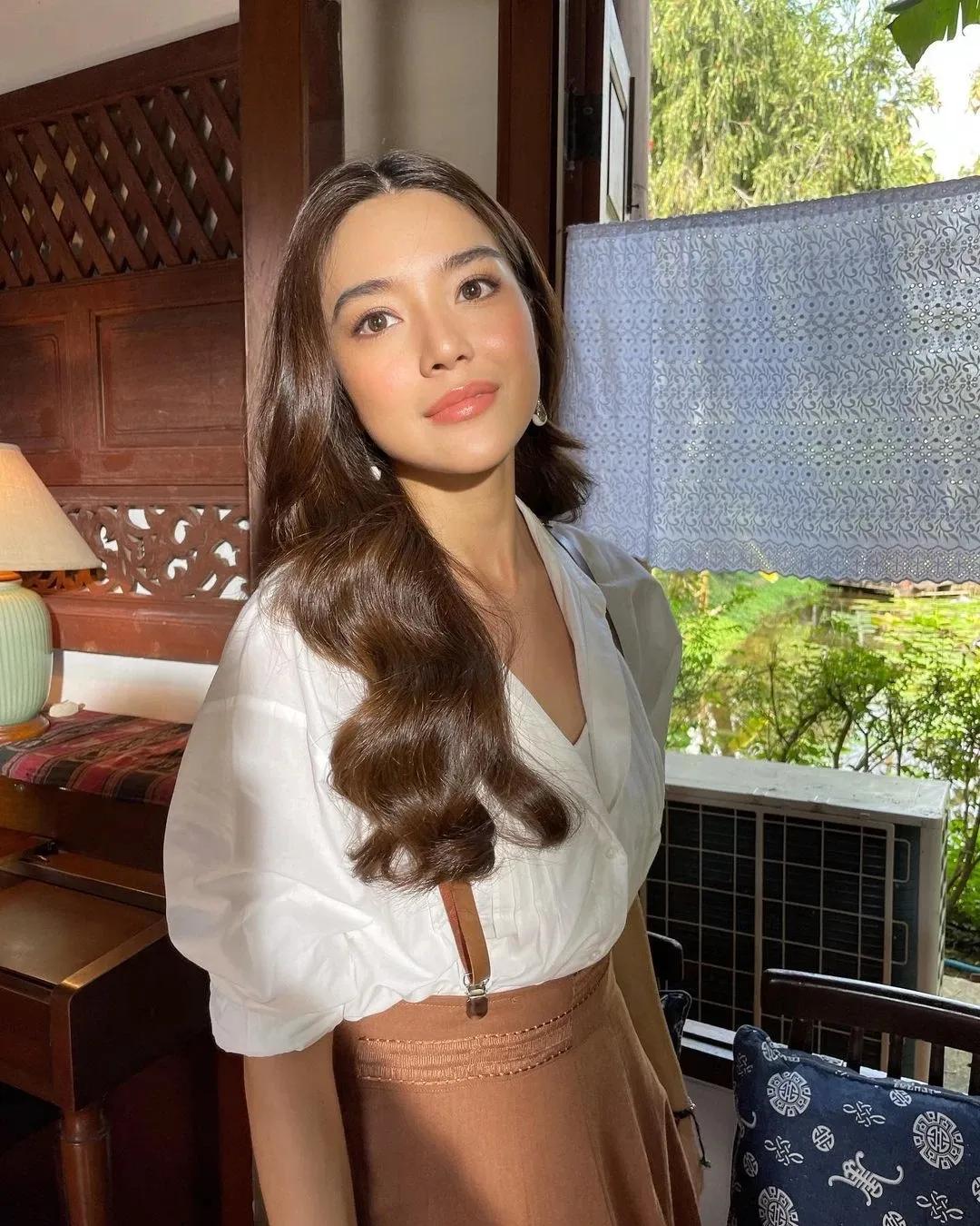 Thai Goddess Prang - iMedia